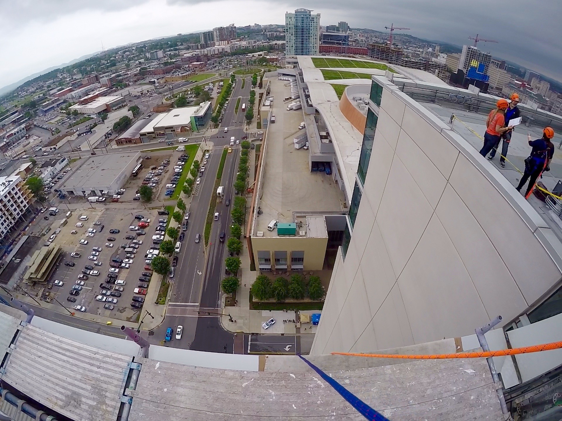 Going Over The Edge: Rappelling 269 Feet Down a Skyscraper – 52 Things ...